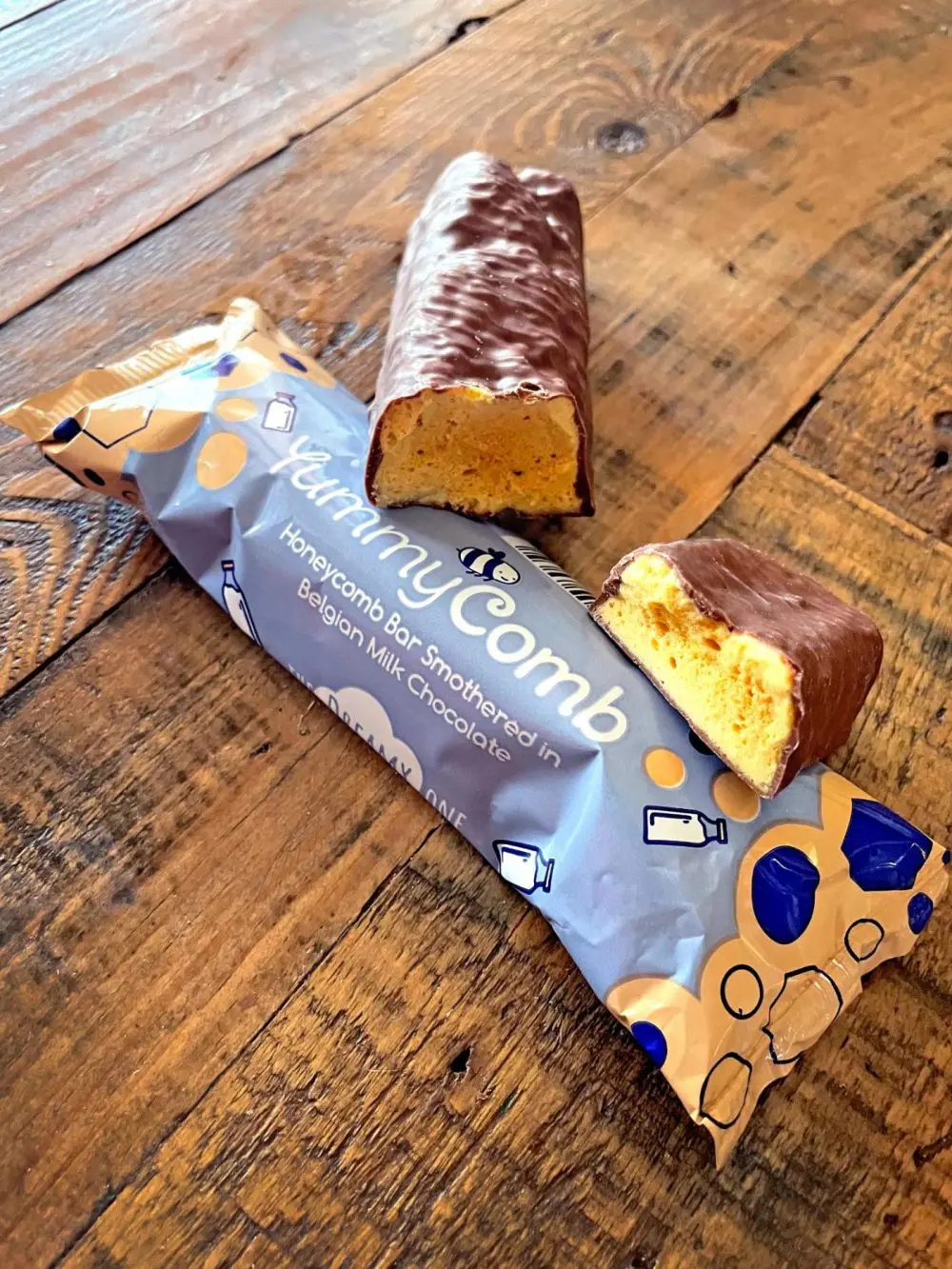 Chocolate Honeycomb Bars | YummyComb